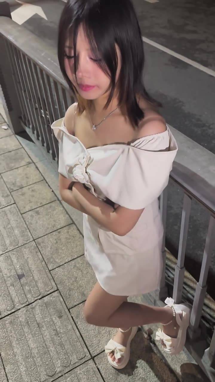 不回信息很正常 你看哪个小学生整天有手机玩