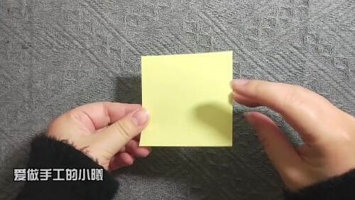 1分钟教你折皇冠简单有趣快来试试