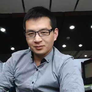 梁老师889 