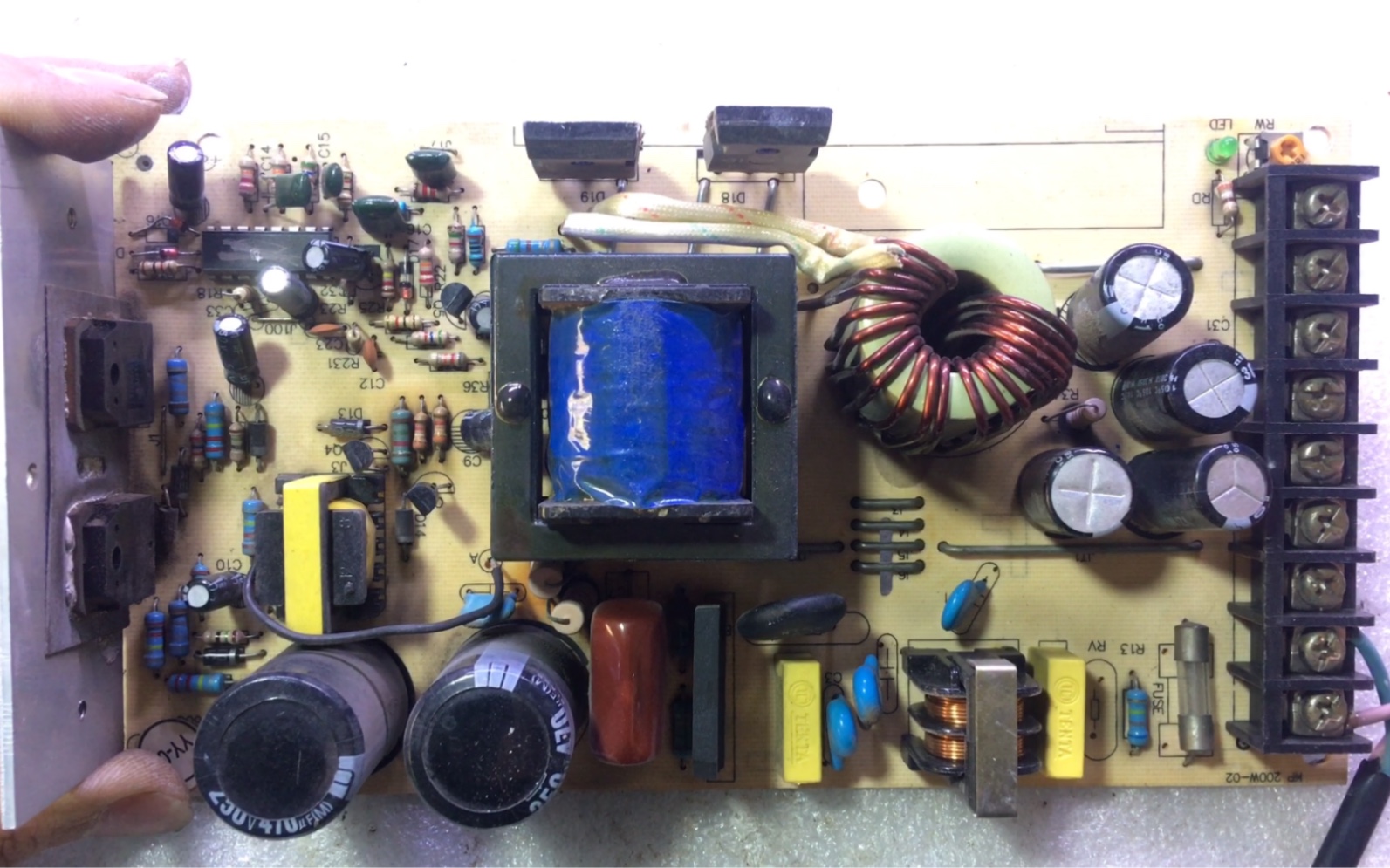 开关电源维修,只要掌握住方法,维修就会变的很简单