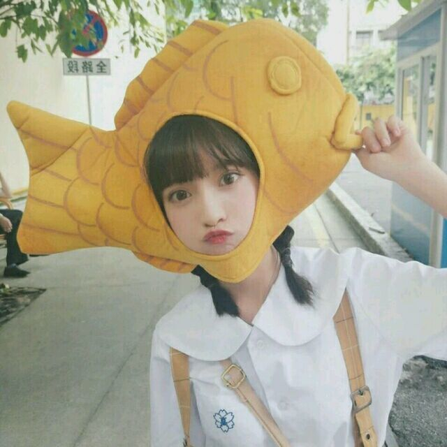短圆脸的憨憨糖 