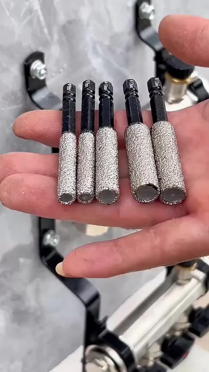 老师傅都在用的干打全瓷砖钎焊开孔器,无需加水直接干打,装在手电钻...