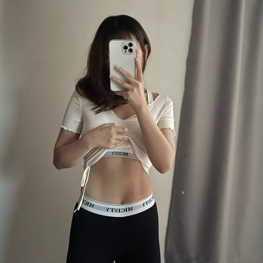 软绵绵的小奶茶 