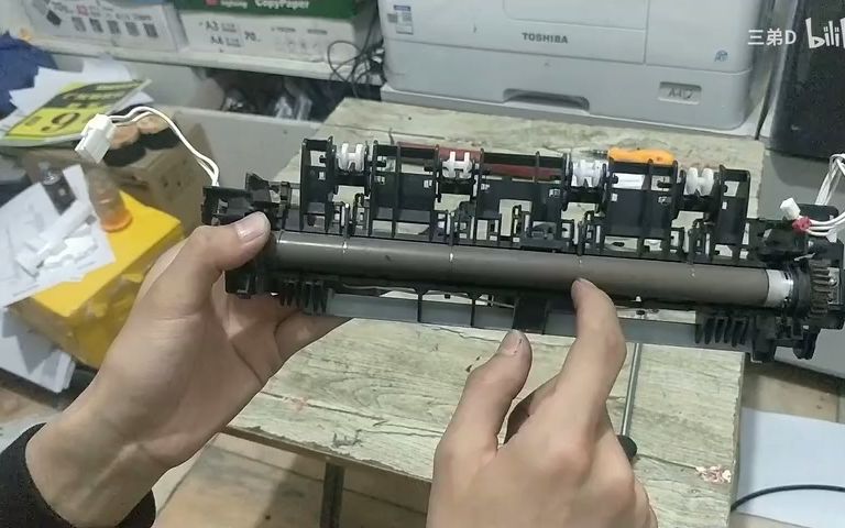 12联想7400打印复印有两条黑线,完整维修教程来了