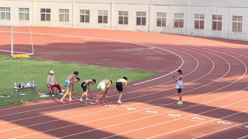 800米超燃1分56秒,问问大家这是什么水平