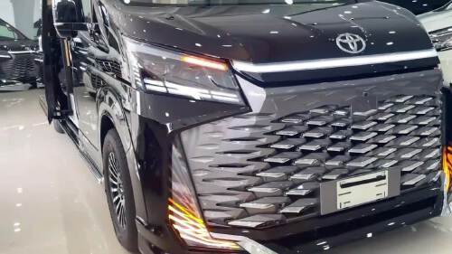 进口丰田海狮凯萨皇冠版!七座豪华商务车,舒适体验堪比头等舱