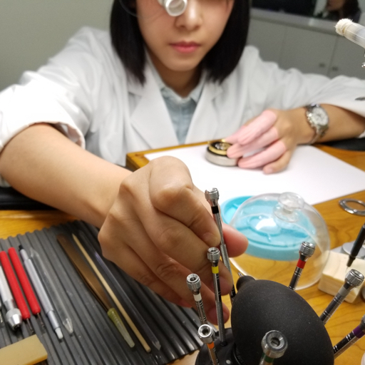 南京盛时钟表维修中心 
