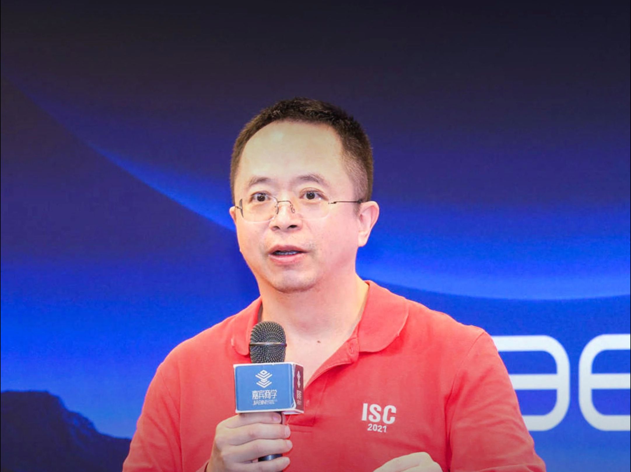 都在聊AI,那你知道AI是怎么训练出来的吗?