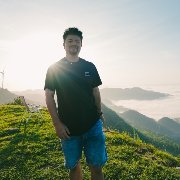 张森森Yingzi 