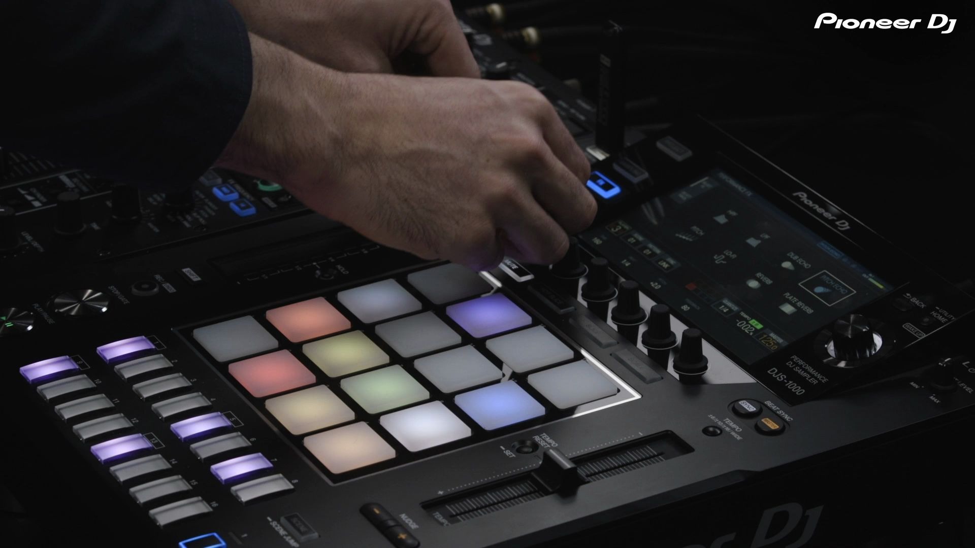 PioneerDJ采样器 DJS-1000即刻上手指南