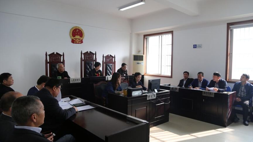 企业不服处罚状告环保局 局长出庭应诉