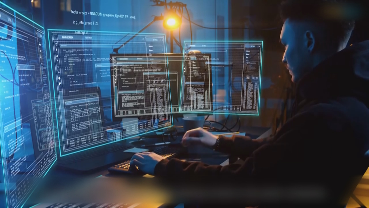 美俄网络战升级 美悬赏千万美金追查6名俄军情官员信息