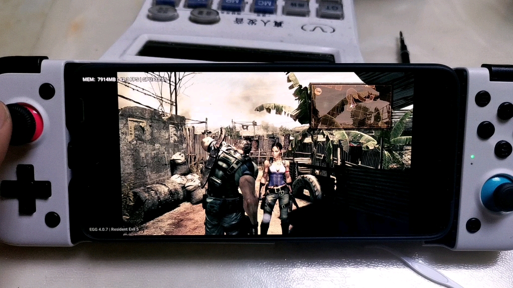 真我gtnoe5骁龙8+玩蛋蛋模拟器生化危机5