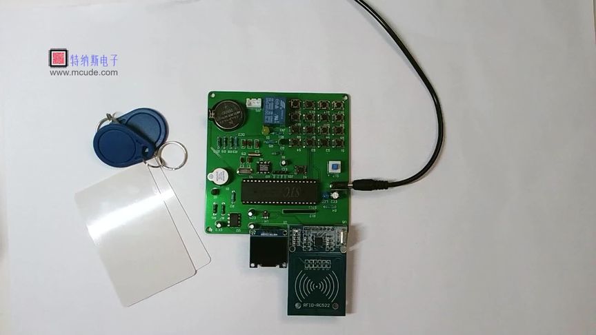 本设计是基于RFID的门禁系统的设计,主要实现以下功能:1