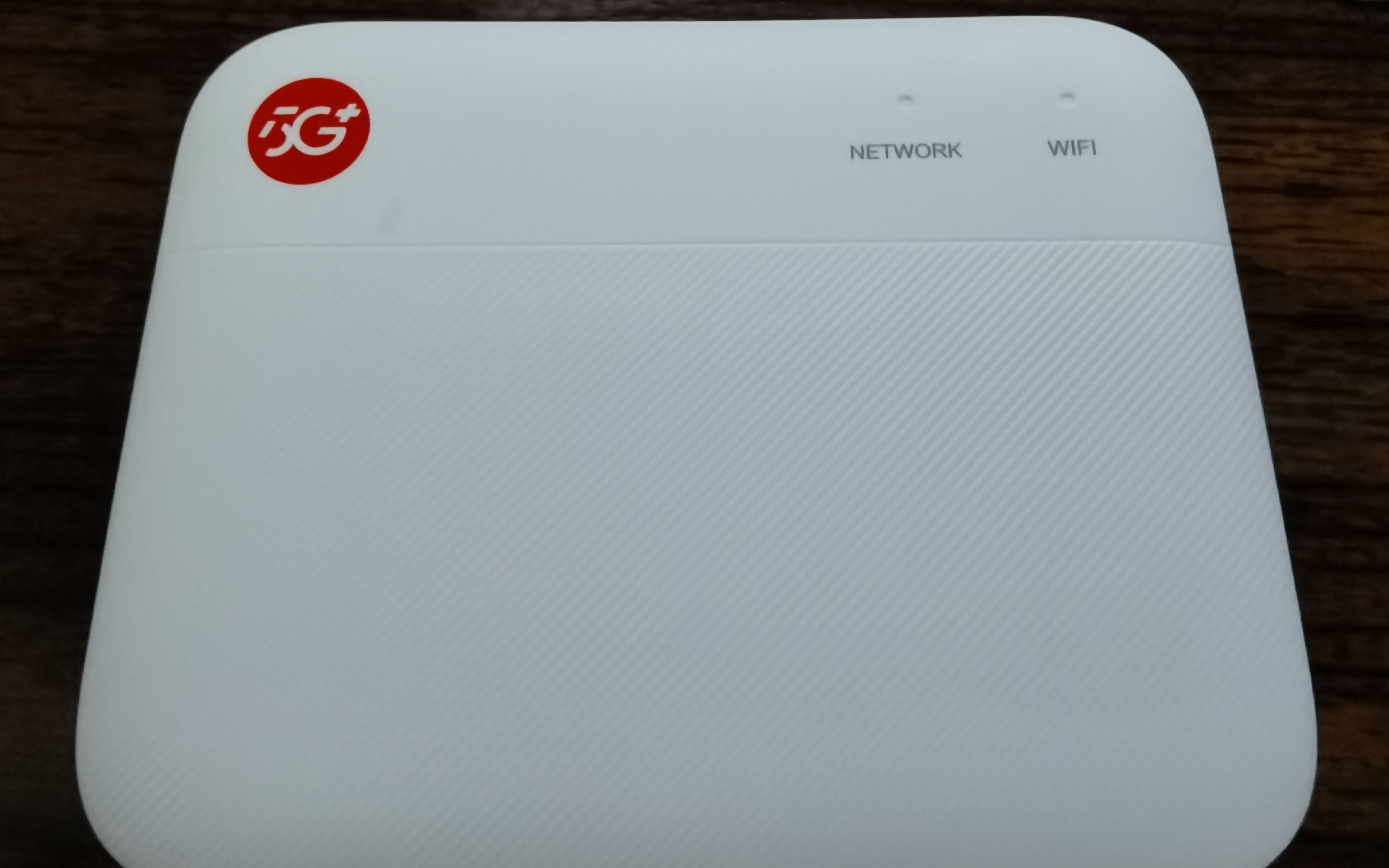 中兴F50 5G随身WiFi开箱+简单测试