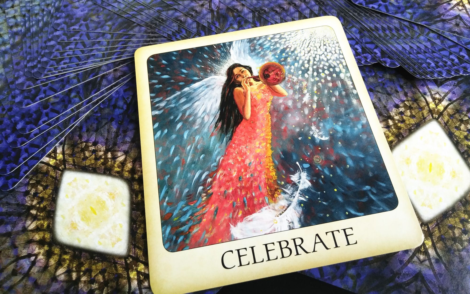 【拆塔罗牌】梦幻般的冥想卡牌,带你走进你的内心世界!