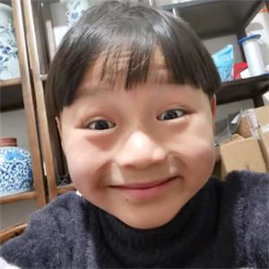 暴舞小孩