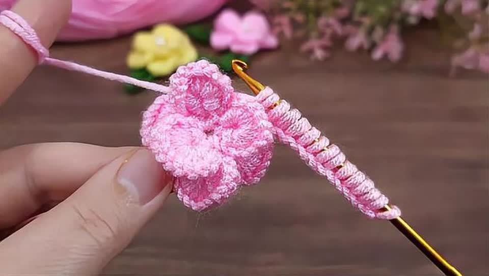 神奇的钩针编织法,成品好看得不得了,织法简单易学