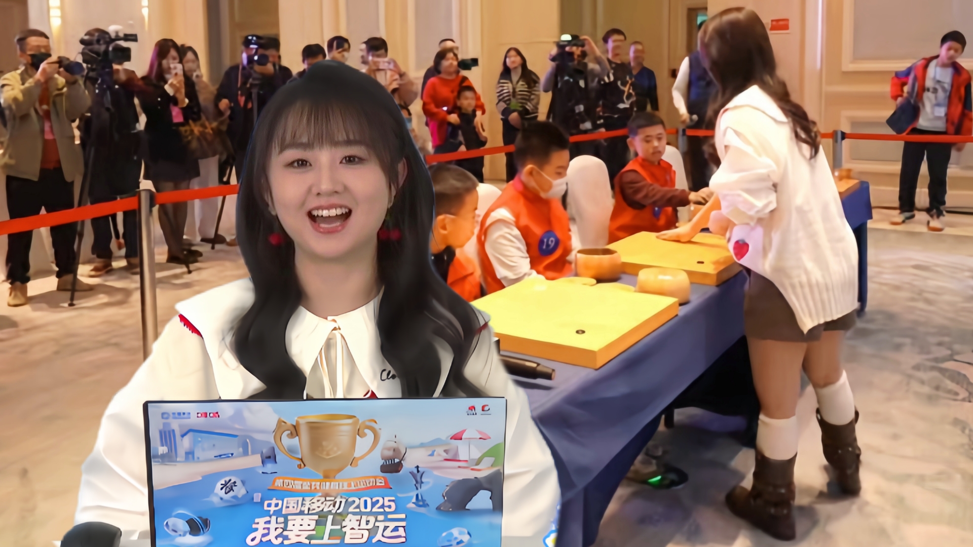 战鹰空降大连金石滩,见证第四届全民健身线上运动会