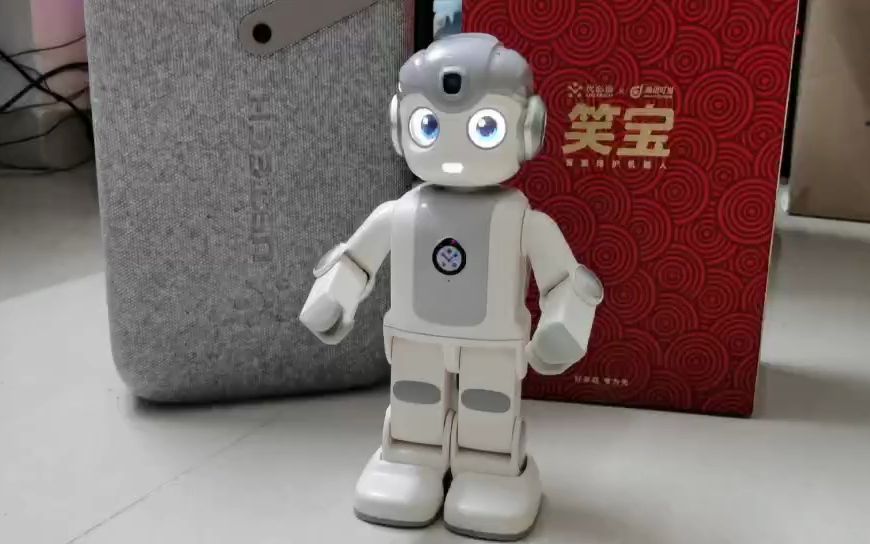 笑宝机器人功能演示