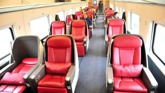 为什么高铁商务座要比二等座贵3倍?看完才知道,原来差别那么大