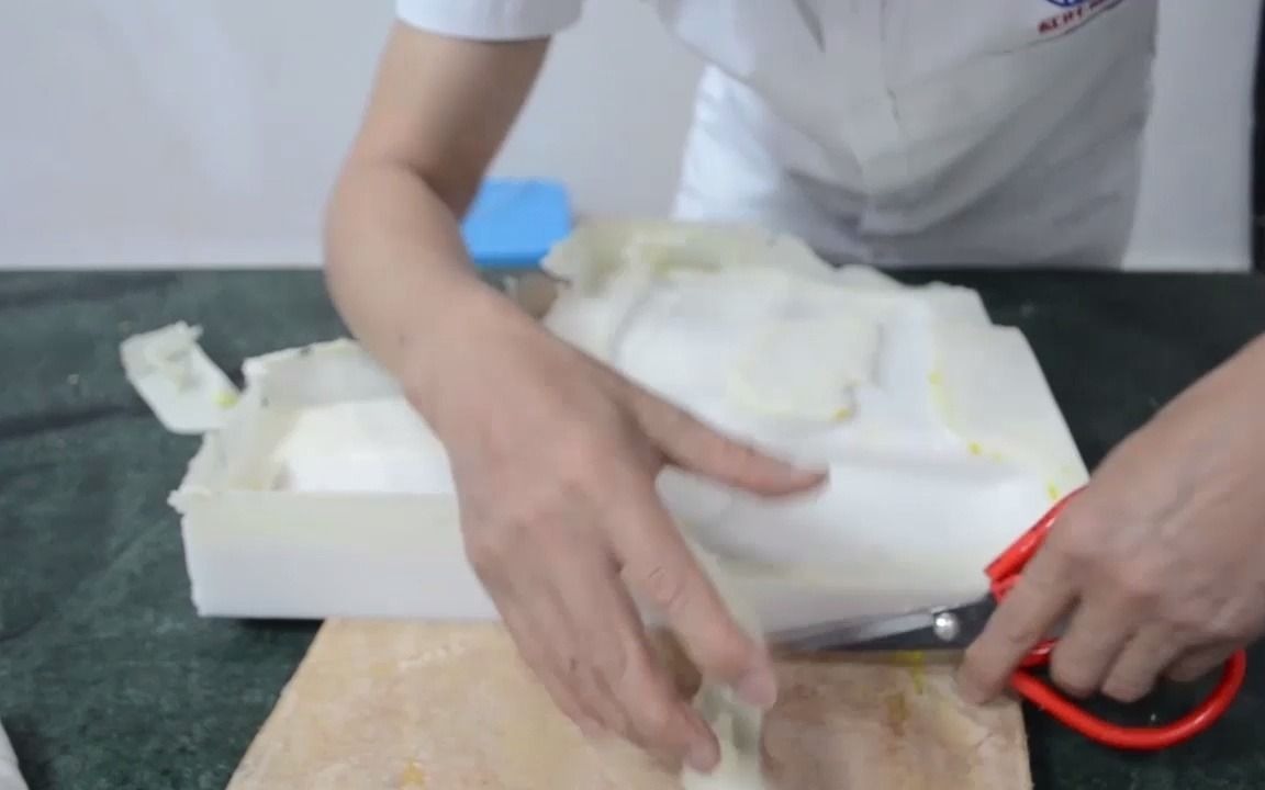 汽车机器配件模具硅胶复模治具翻模具硅胶教程分片模操作