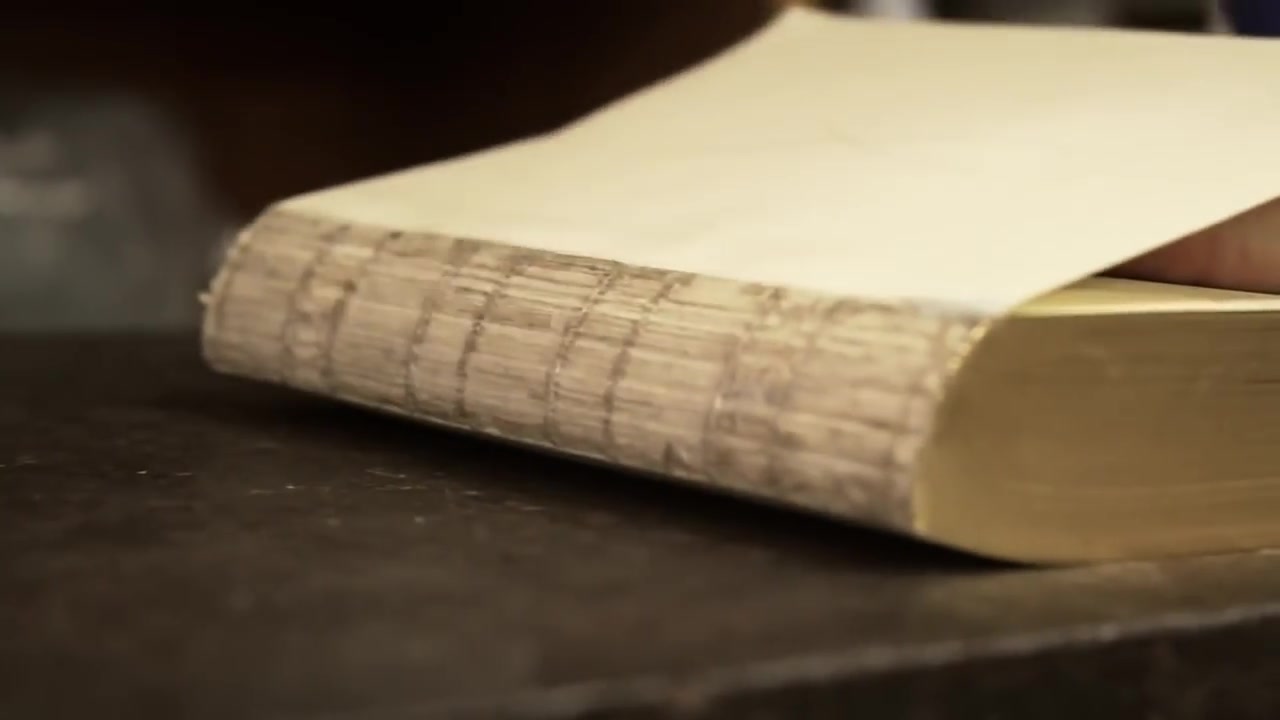 匠人精神 手工制作一本精装书籍的工艺和流程 (科普向)