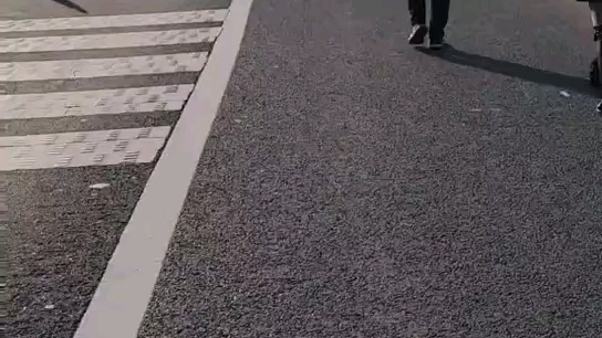 武汉到黄石高速发生坍塌事故