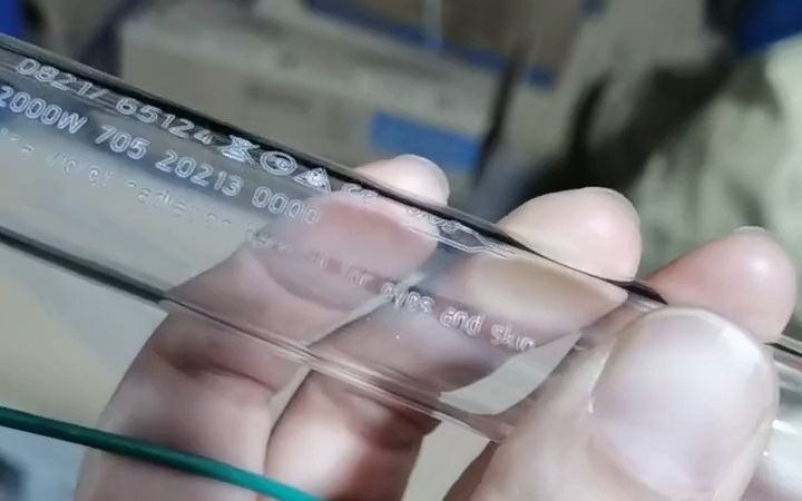 ...中压紫外线消毒灯管,2000瓦中压紫外线灯管,泳池,飞利浦,产品展示,泳1