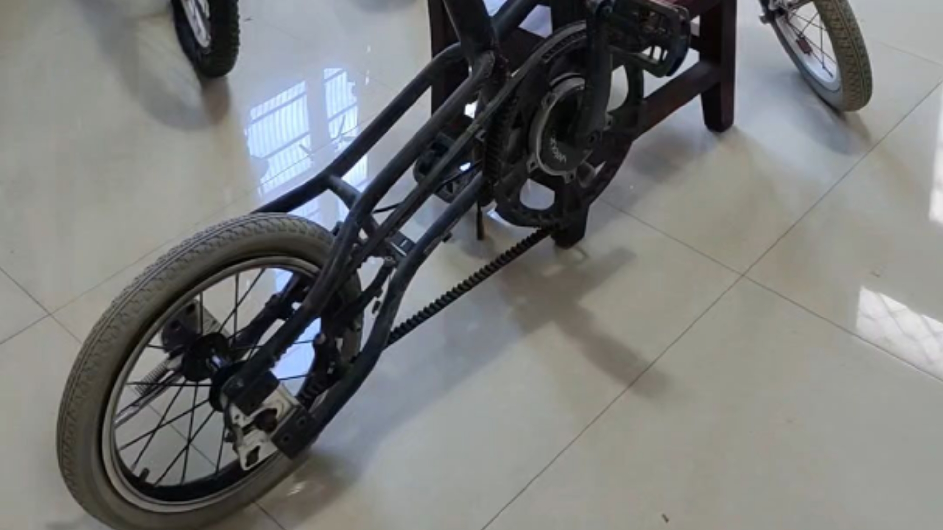 皮带传动自行车