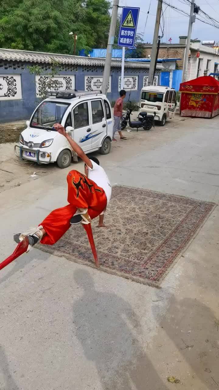 危险动作请勿模仿,高手在民间只管努力其他交给天意!