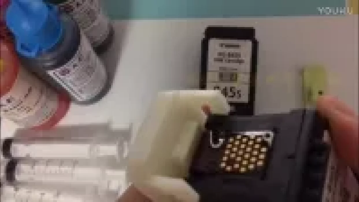 天赐成办公专营店-吸墨夹使用方法