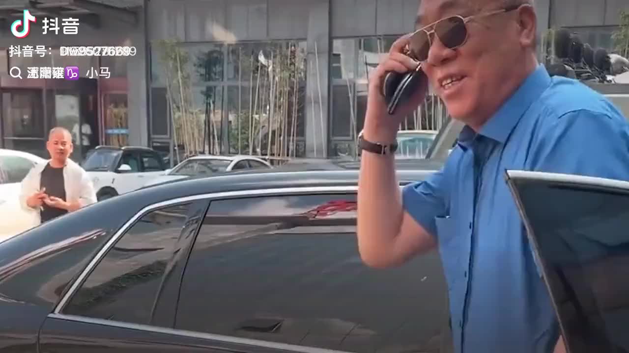 河南矿山员工:根本不敢回家休息,就怕在家一休息,崔书记在厂里发钱ߘ...