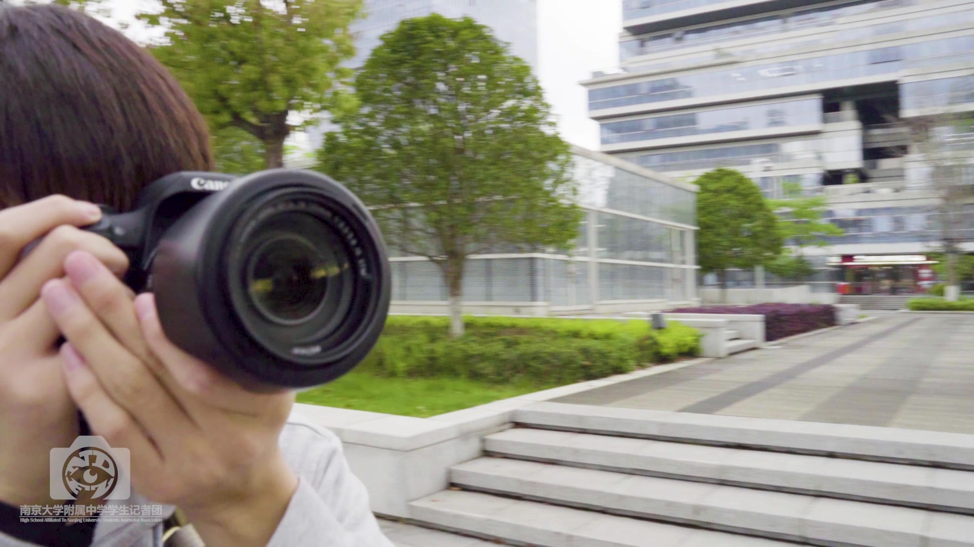 ...”江苏省中学生优秀社会实践项目 探索改革开放下南京的变化,记录...