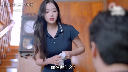 短剧第一次与女孩同居怎么办?