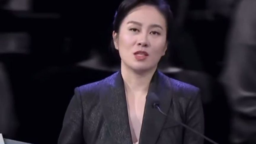 我奋斗了十八年,终于可以跟你坐下来喝杯咖啡了…