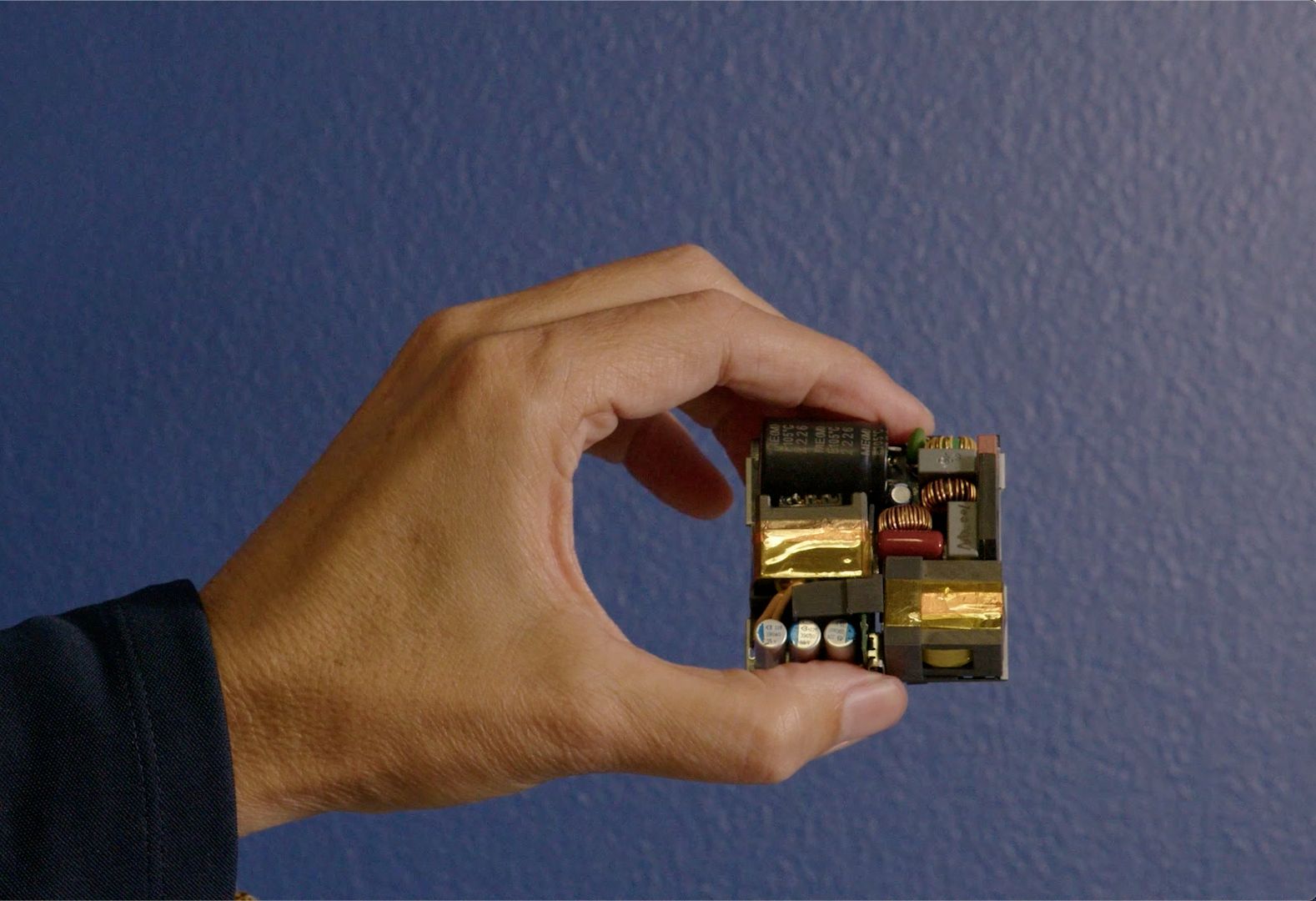 纳微带你看电力电子发展史:电源发展的前生今世