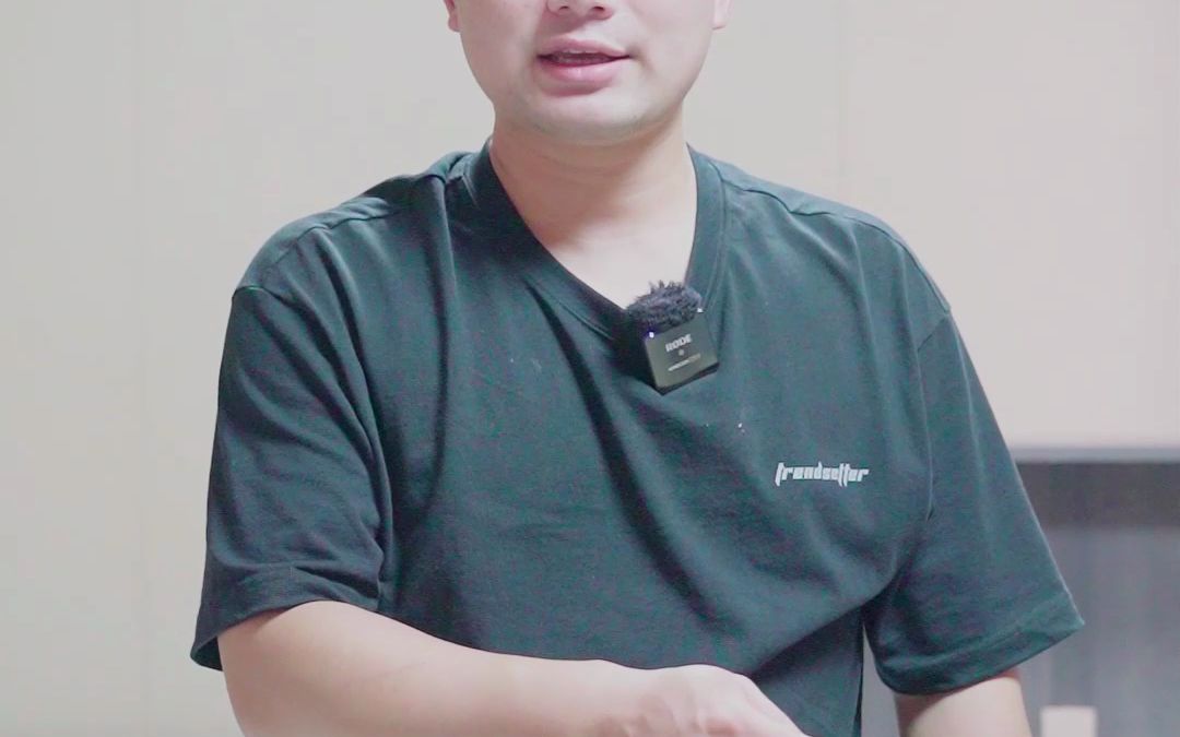 下延一公分的下翻门安装,用什么铰链,铰链安装在什么位置?