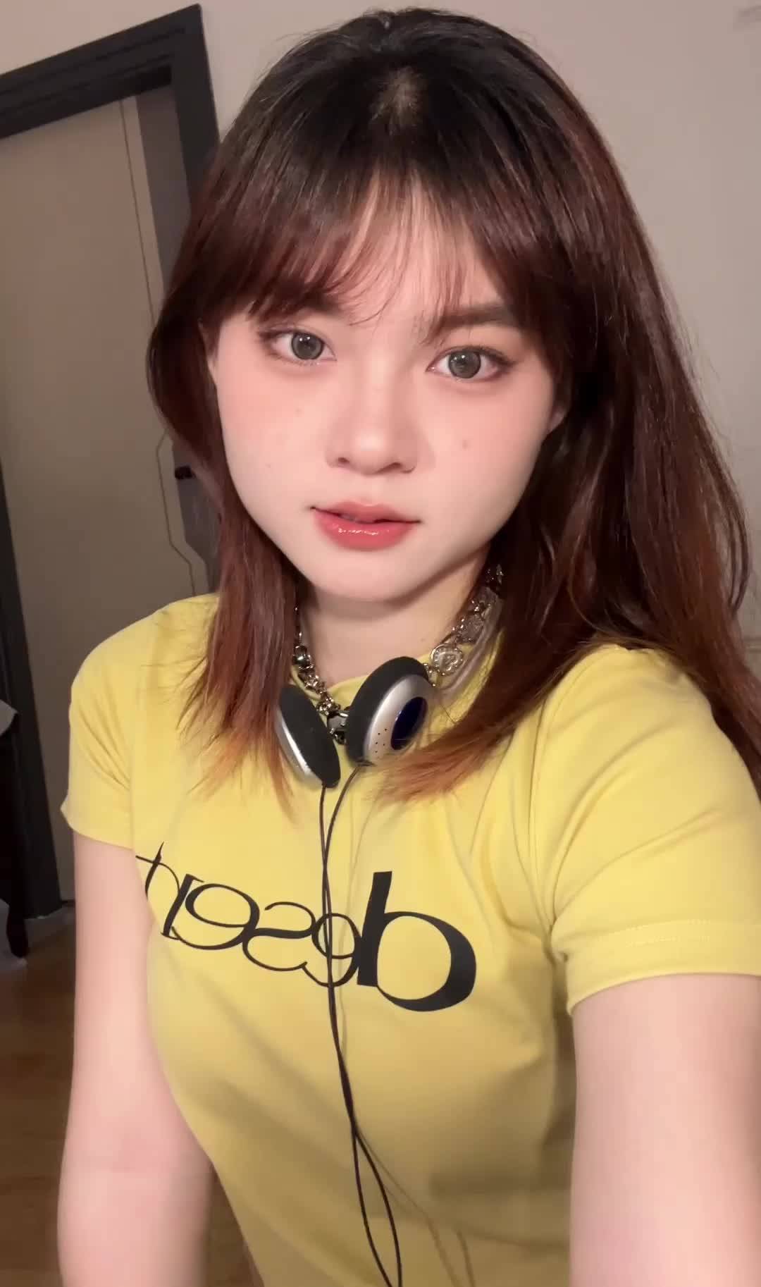 管你喜欢哪种我只爱自己