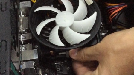拆CPU 风扇(七星瓢虫).MOV