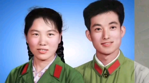 黑白双人照上色翻新,模糊双人照老照片放大高清教程
