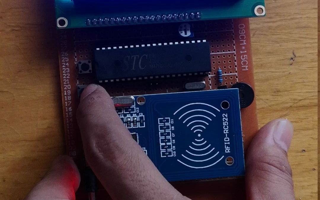 小区停车位智能门禁 停车场收费系统 51单片机 或 STM32单片机 ...