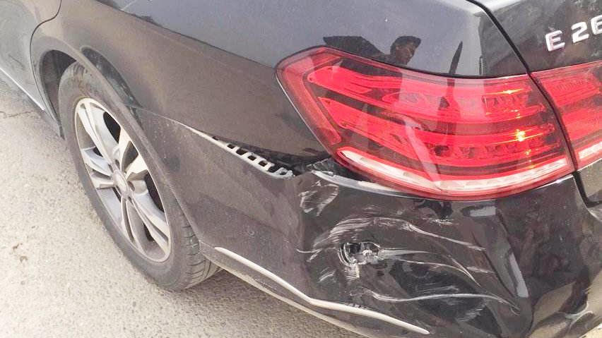 车子在路边被划,找不到肇事者咋办?用这三个办法,让他回来找你