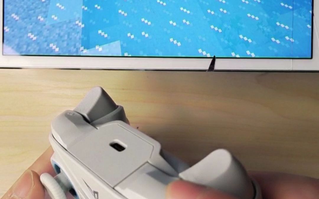 我的世界手柄键位推荐,我的世界手柄按键教学和起床战争pvp技巧,花雨...