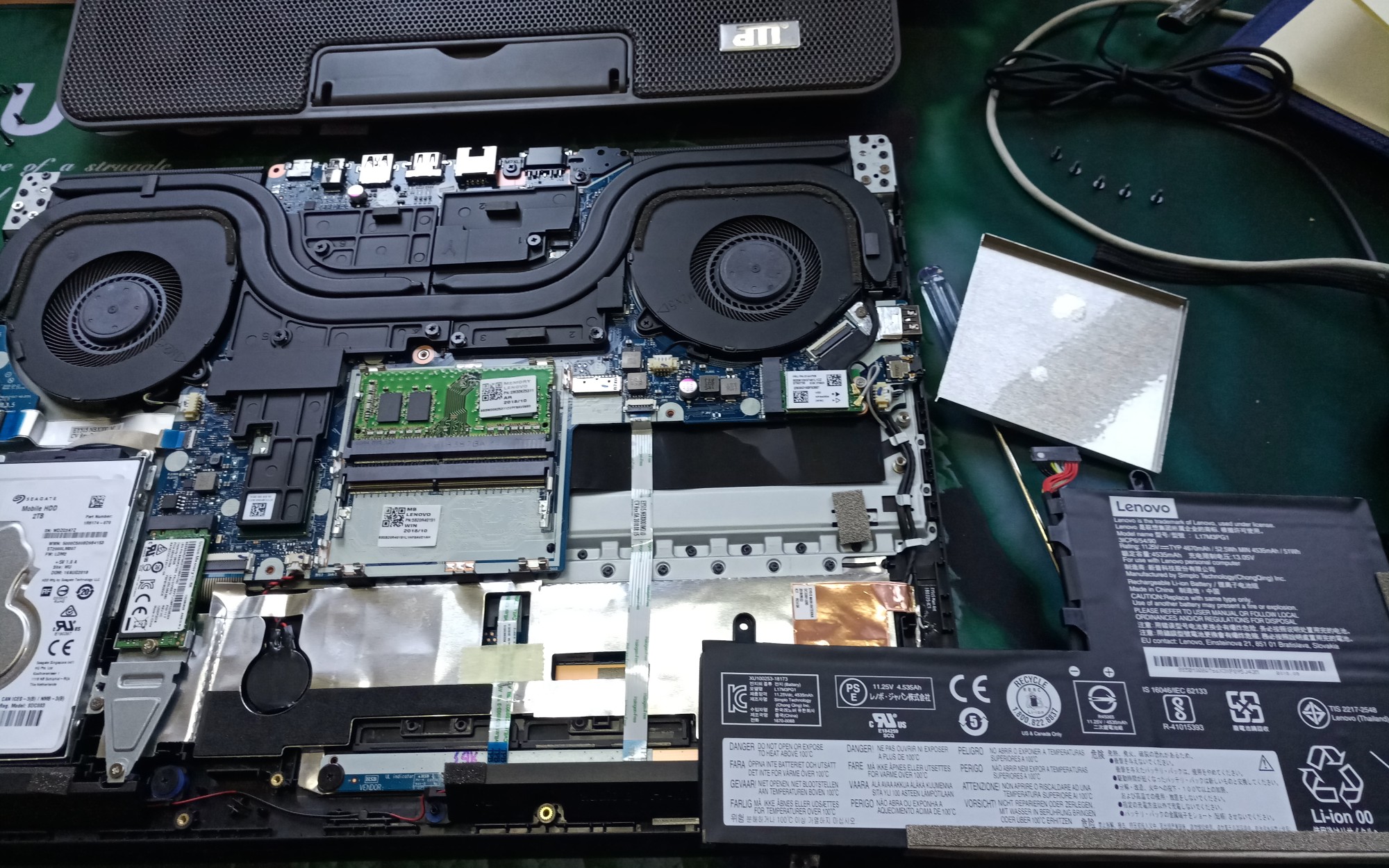 站最详细的联想拯救者y7000拆机加内存条教程之一~