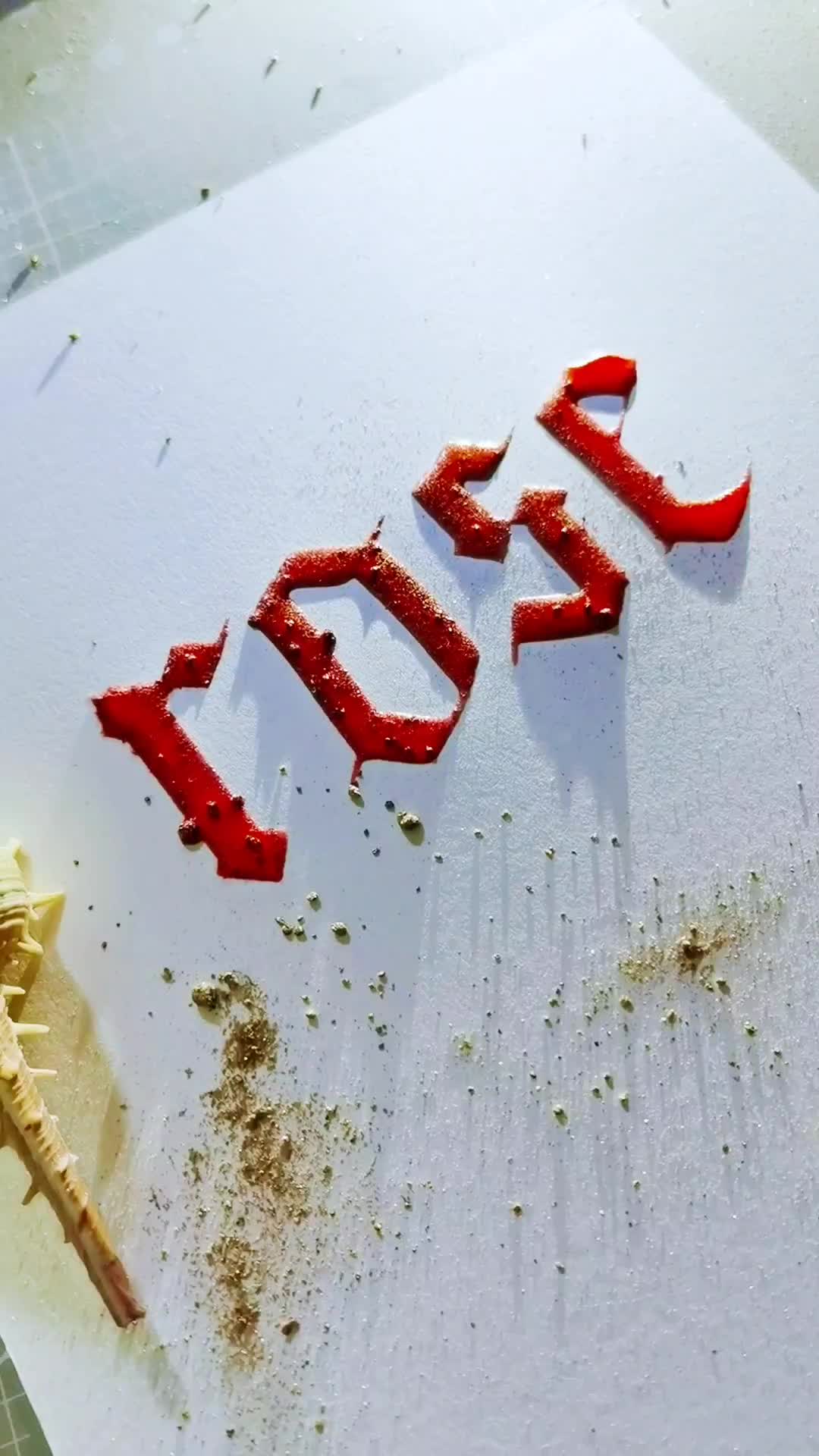 ...纸,让水珠站的住,呈现出立体感 #艺术字 #手写 #字体设计 #创意 #手绘