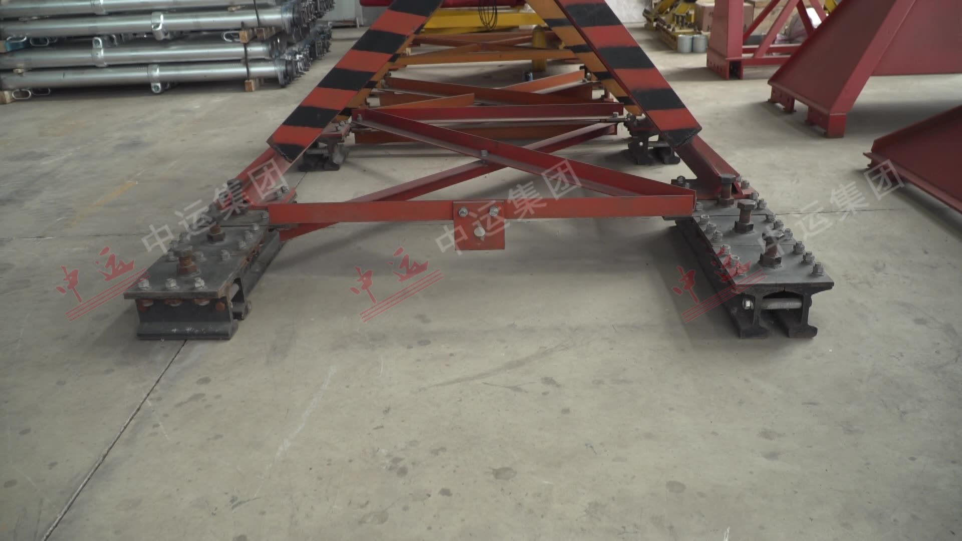 【挡车器】固定式挡车器,铁路上的神器,看看我怎么工作的!