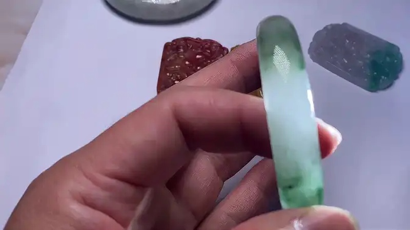 翡翠种老种嫩辨别指南,助新手姐妹轻松选购!