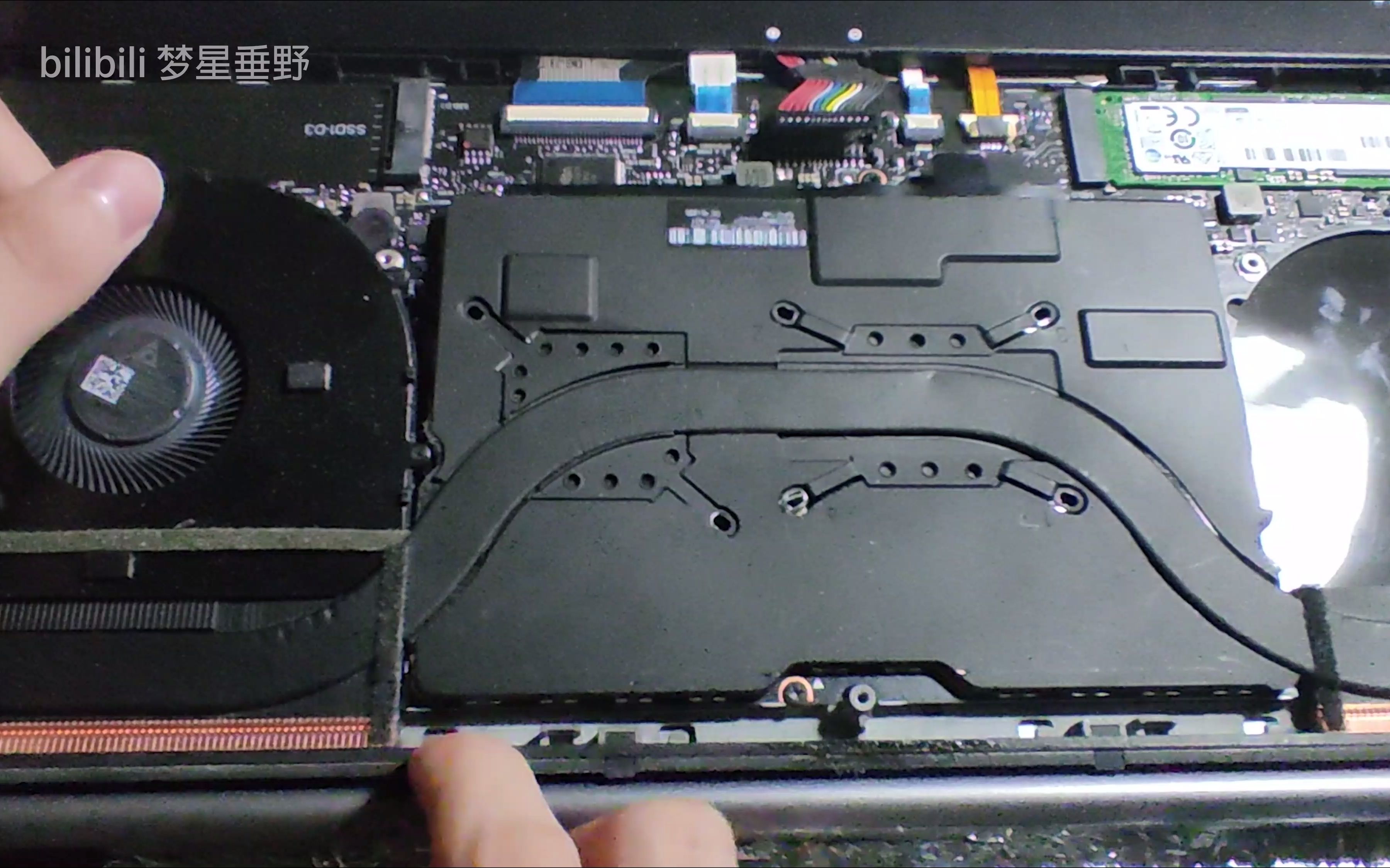 小米电脑Pro15.6拆机清灰详细图解