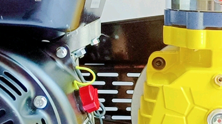 济宁越信喷涂机【济宁豪德商贸城C区西南角】汽油款高压无气喷涂机 ...